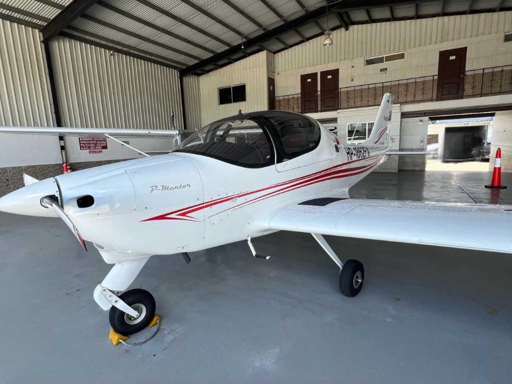 Equipo de Entrenamiento – MAG Flight Training